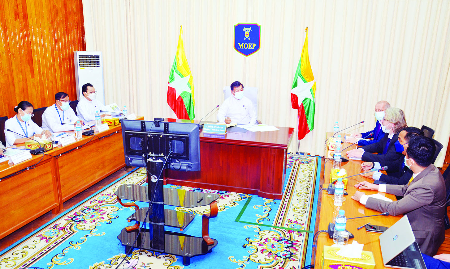 ၇၅ နှစ်မြောက် စိန်ရတုလွတ်လပ်ရေးနေ့ ဂုဏ်ပြုအခမ်းအနားကျင်းပစဉ်အတွင်း လ